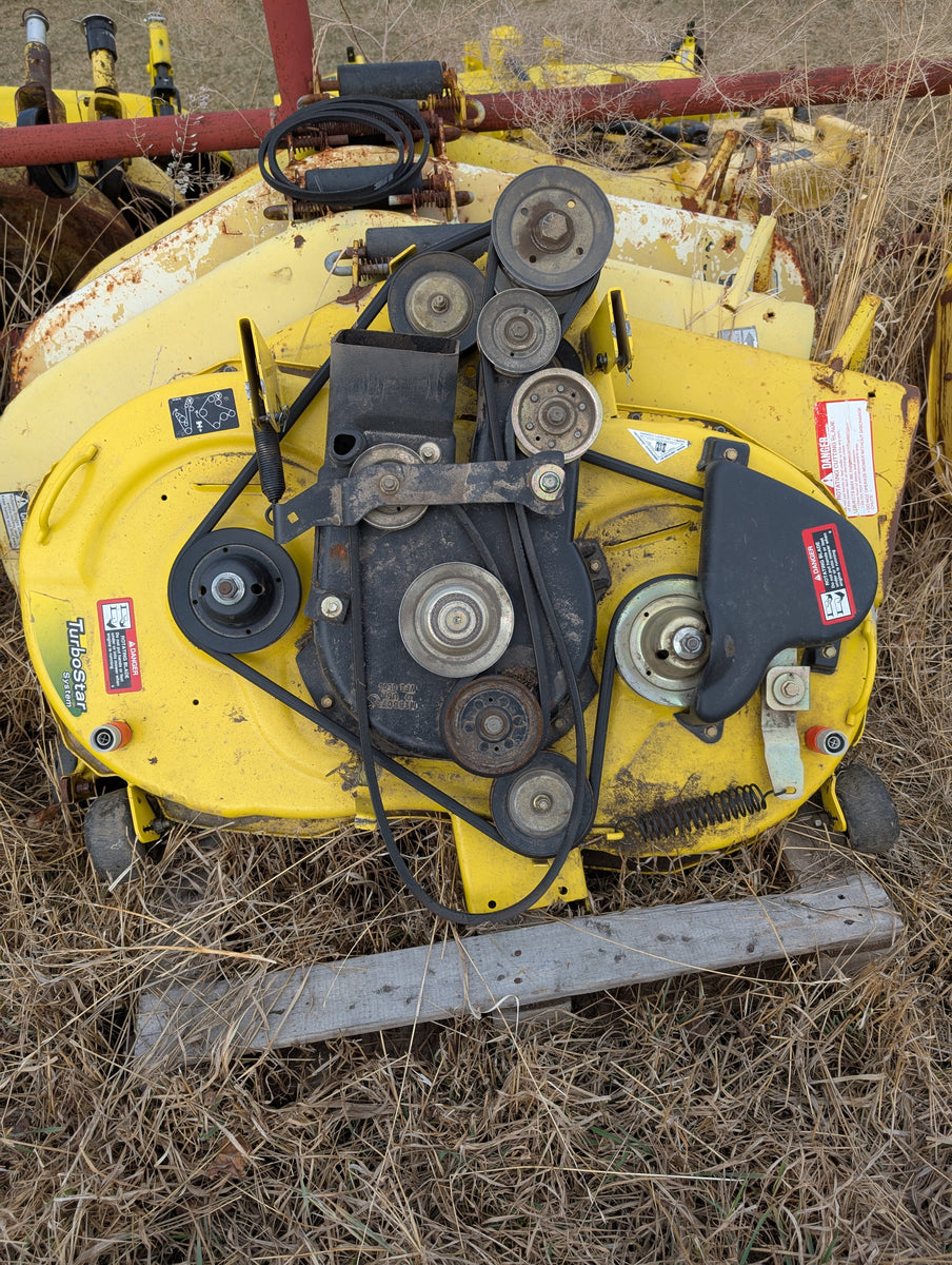 John Deere X300R mower deck – Hoogenboom Greenhouses & Consulting LTD.